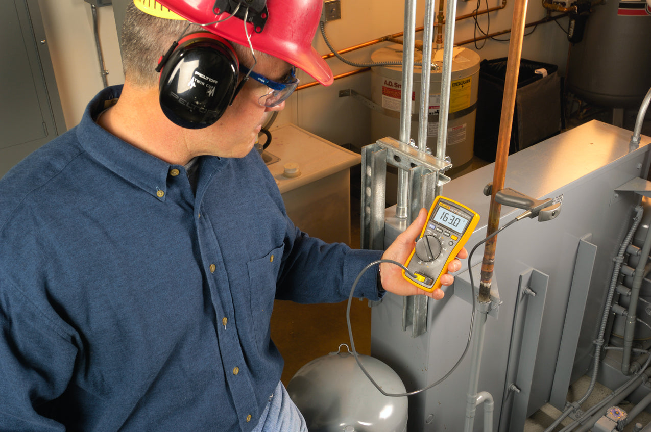 Fluke 116 HVAC Multimeter with Temperature and Microamps — Hydromatics ...